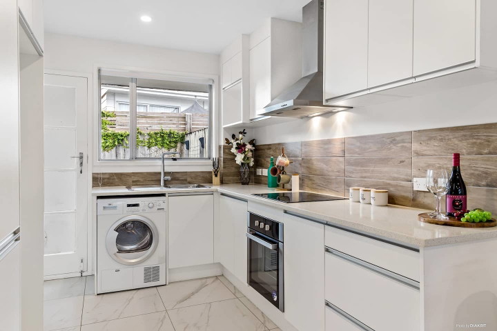 2 Bedroom Unit, Carpark, Wifi, Netflix, Heatpump - Auckland