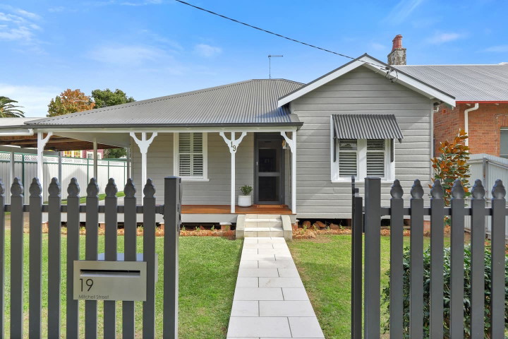 Charming 3bdr Central Located Cottage Muswellbrook - Muswellbrook