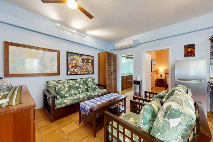 Tranquil 2br Oceanfront Placencia Peninsula - Placencia