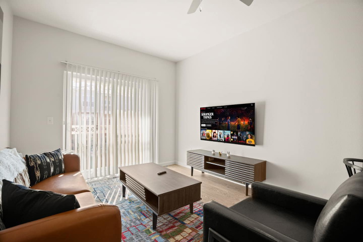 Modern Domain/q2 Loft ~ Parking ~ Laundry ~ Wi-fi - Austin, TX