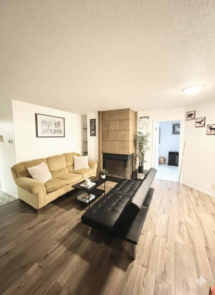 West Campus 2 Rooms 2 Bath Apartment Sleeps(16 - Austin, TX