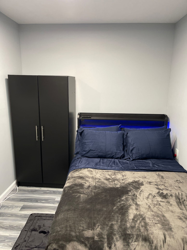 Private Guesthouse - New Brunswick, NJ