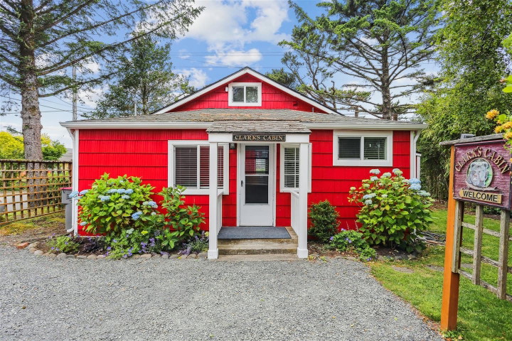 Clark Cabin - Cannon Beach, OR