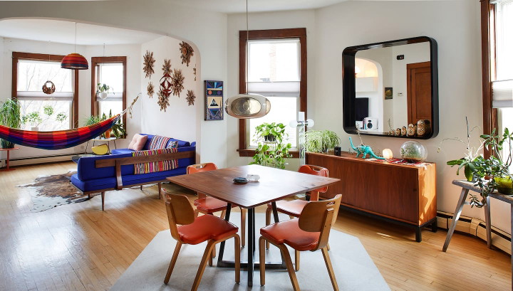 Sunny Logan Square Artists' Home - Chicago, IL
