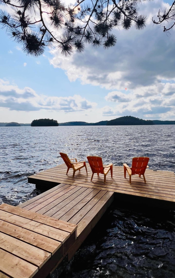 Mary Lake Muskoka Retreat | Private Dock+fall View - Huntsville