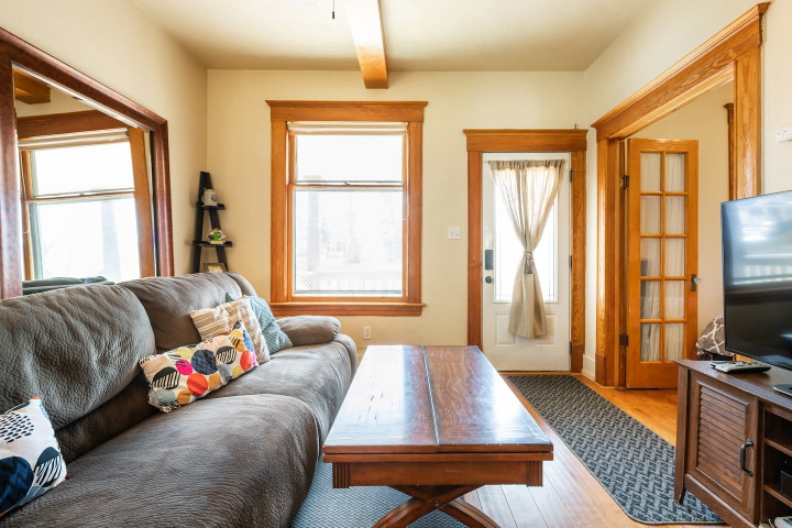 Downtown 3 Bdrm 2 Bath - Colorado Springs, CO