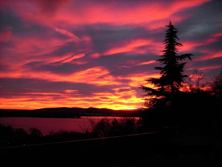 The House Of The Rowers, Lake Varese - Varese
