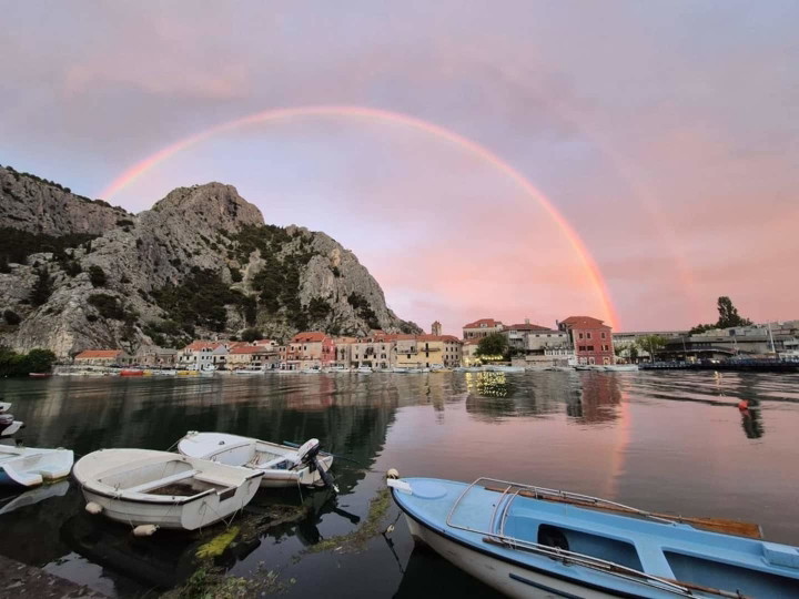 Omis Apt- Near Beach And Downtown - With Parking - Omiš