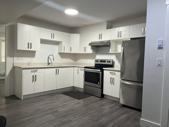 2bd,1bth, Kitchen, Laundry, Private Ent, Entire Pl - Abbotsford