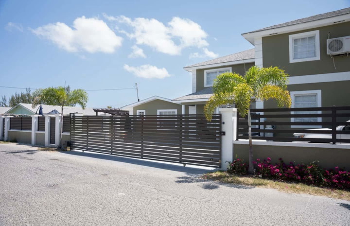 Islandhaven 5br Home+poolcottage - Nassau