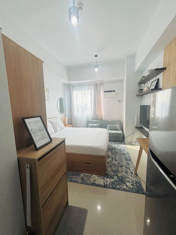 Studio|wifi|netflix|1daypoolpass@jazz Residences - Taguig