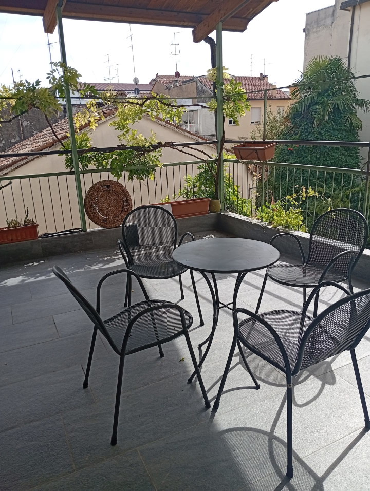 Chaleureux, Lumineux Et En Plein Centre-ville - Faenza