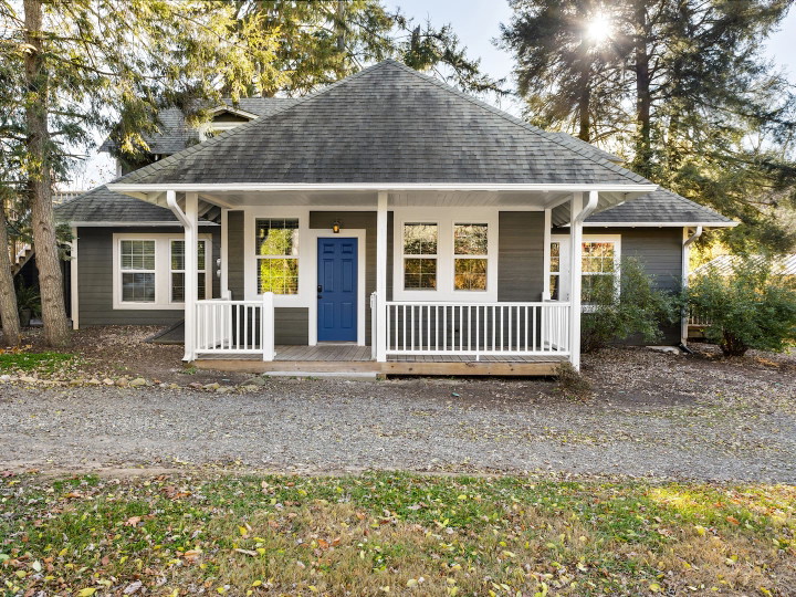 Cozy & Chic Woodfin Apt, 15 Min To Dt Avl - Weaverville, NC