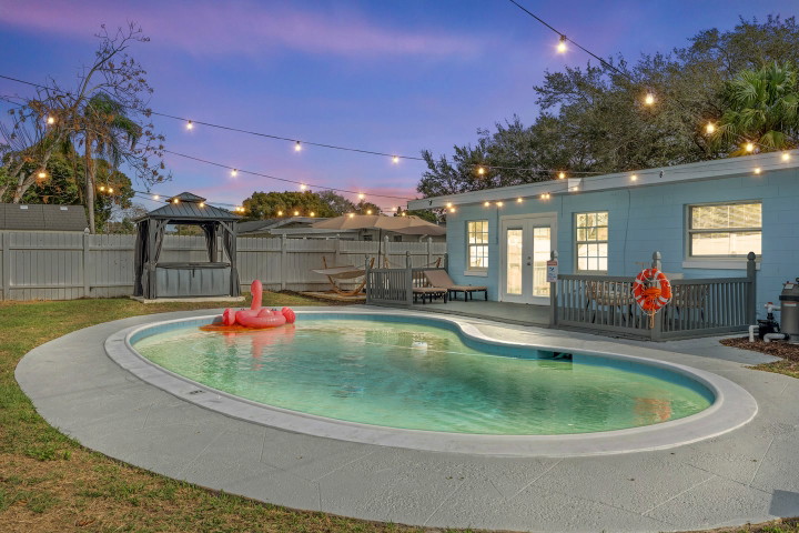 Citrus Oasis: 4br Pool Home - Winter Park, FL