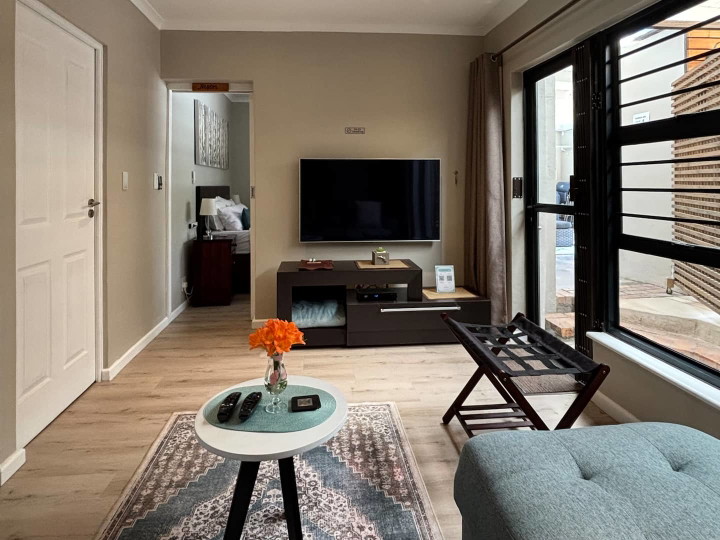 Quiet Tygervalley Suite | Wi-fi, Heating & Solar - Kapstadt