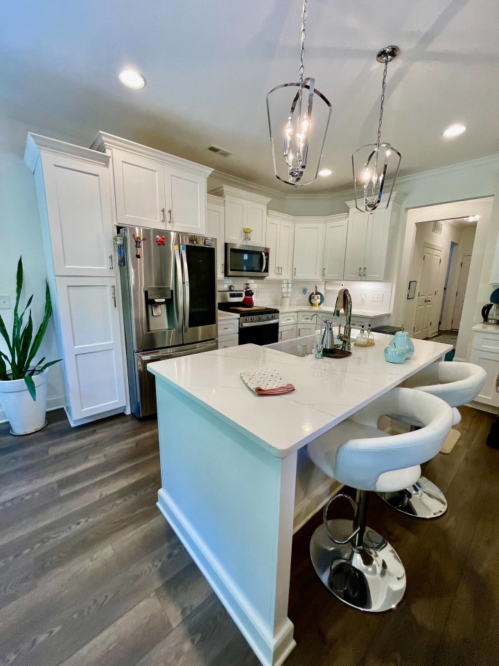 Immaculate 4 Bedroom With Pool Table - High Point, NC