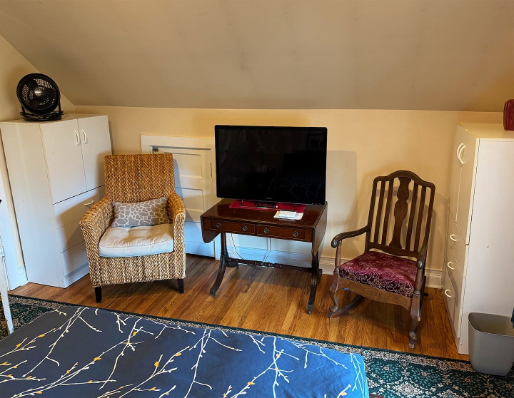 Edgewater Arts & Crafts Retreat 2 - Chicago, IL