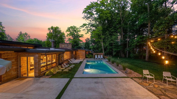 Mid-century Modern~pool~family Fun~30 Min To Indy - Greenfield, IN