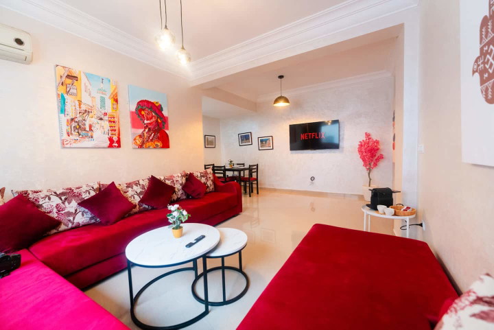 Cozy & Spacious | Centre-ville, Netflix, Fast Wifi - Rabat