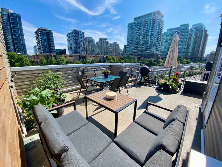 King West Rooftop Retreat W/fully Private Patio - Toronto