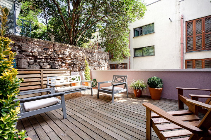 Spacious Duplex 3br With Terrace In Galata (T3) - Estambul