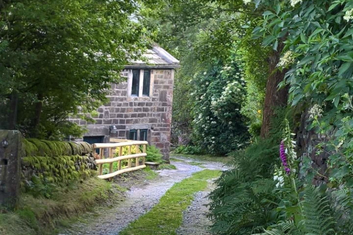 Chalet De Ferme Confortable Au Sommet D'une Colline Au-dessus De Hebden Bridge - Todmorden