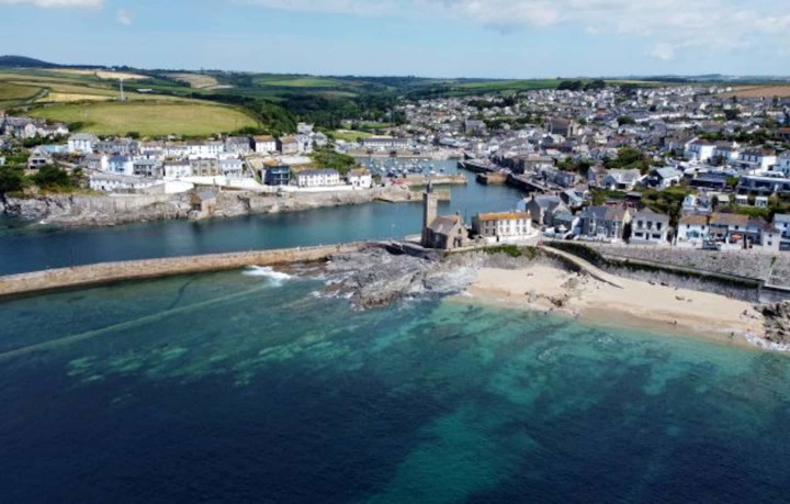 Cozy Converted Net Loft In The Heart Of Porthleven - Porthleven