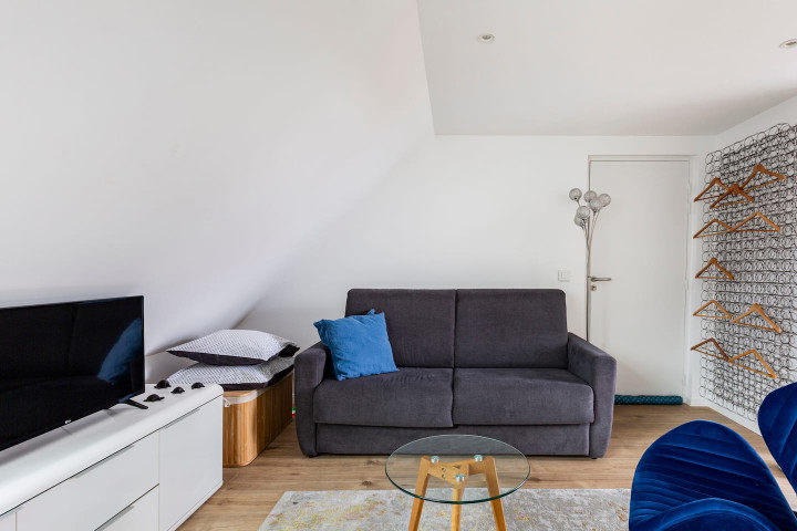 Studio Sous Combles Avec Terrasse - Bischwiller