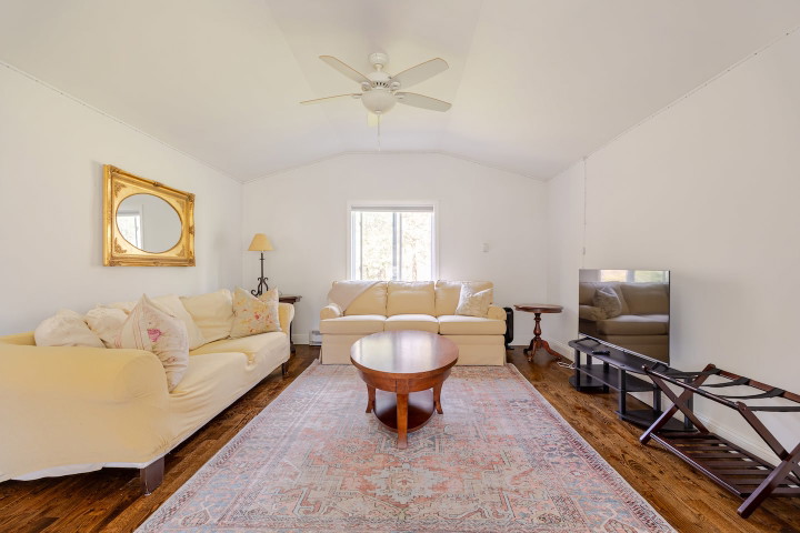 Standalone Cottage Surrounded By Woods - Westchester County, NY