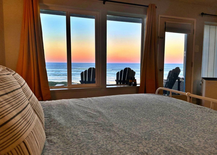 1st Floor Oceanfront With King Bed, Hot Tub & Ac - Newport, OR