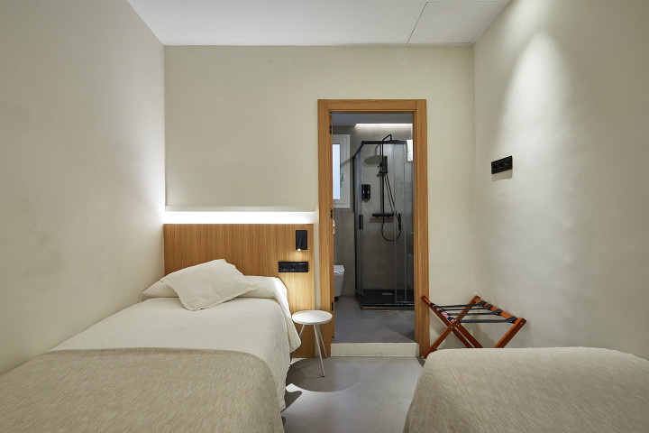 Ella Hostel Ramblas Habiación Twin Baño Privado - Barcelona