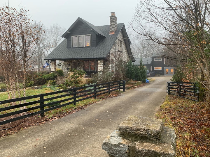 West Meets South In This Garden Cottage Retreat - Lexington, KY