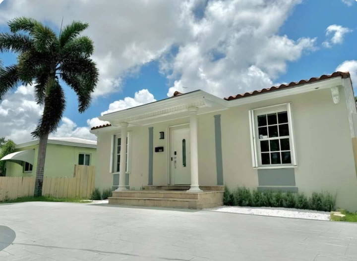Studio Steps From Nu Stadium And Close To Airport - Westchester, FL