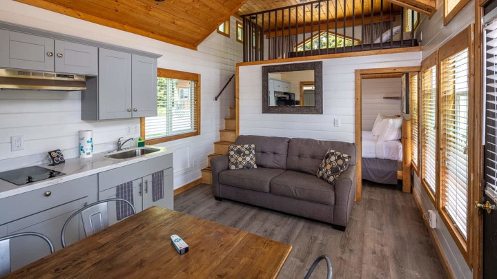Tiny Home With 5 Beds Inside Camping Resort - Petaluma, CA