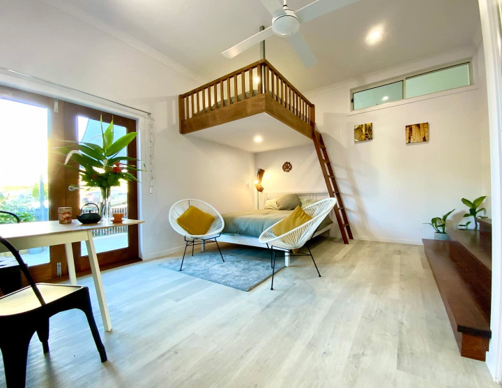 Stylish Unique Haven In Vibrant Area With Pool - Brisbane