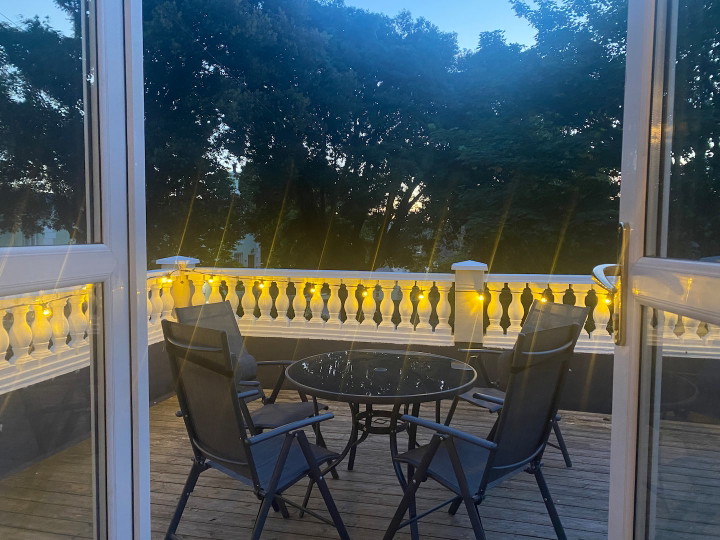 Seaside Retreat *With Private Outdoor Sun Deck* - Torquay