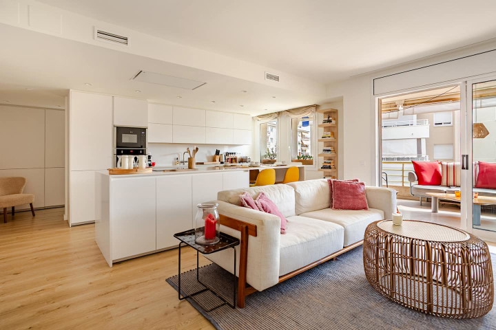 Your Comfortable Home Away From Home W/ Parking - Sitges
