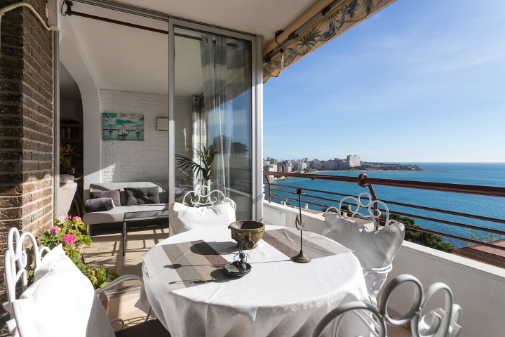 Cozy And Bright Mountain And Sea - Alicante
