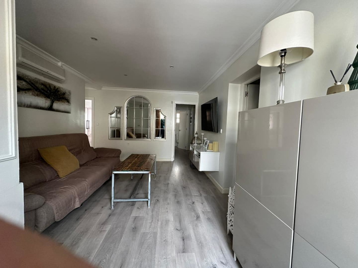 Great Location And Clean House - Lockerbie