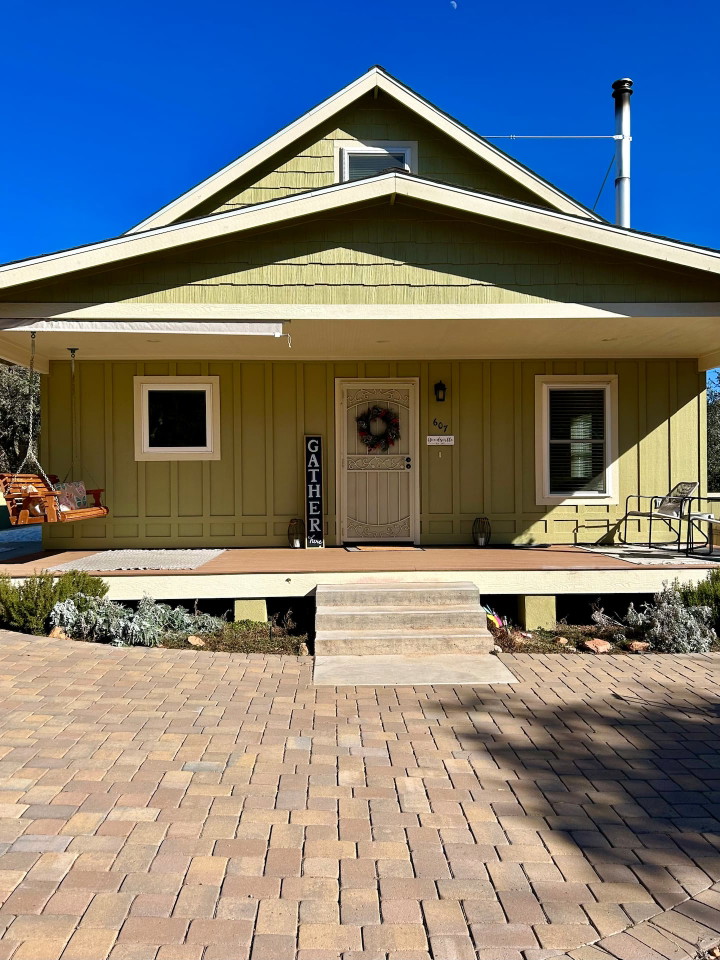 Cozy & Modern Cabin In Downtown Payson W/hot Tub - Payson, AZ