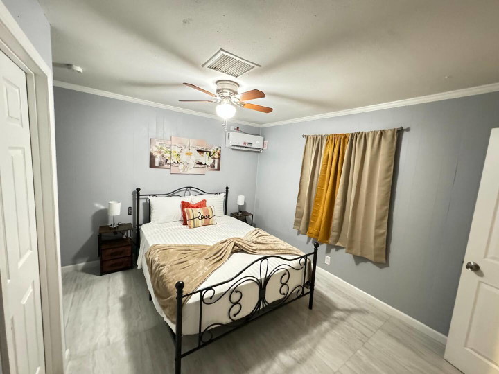 Modern & Cozy Studio | Clean & Convenient - North Las Vegas, NV