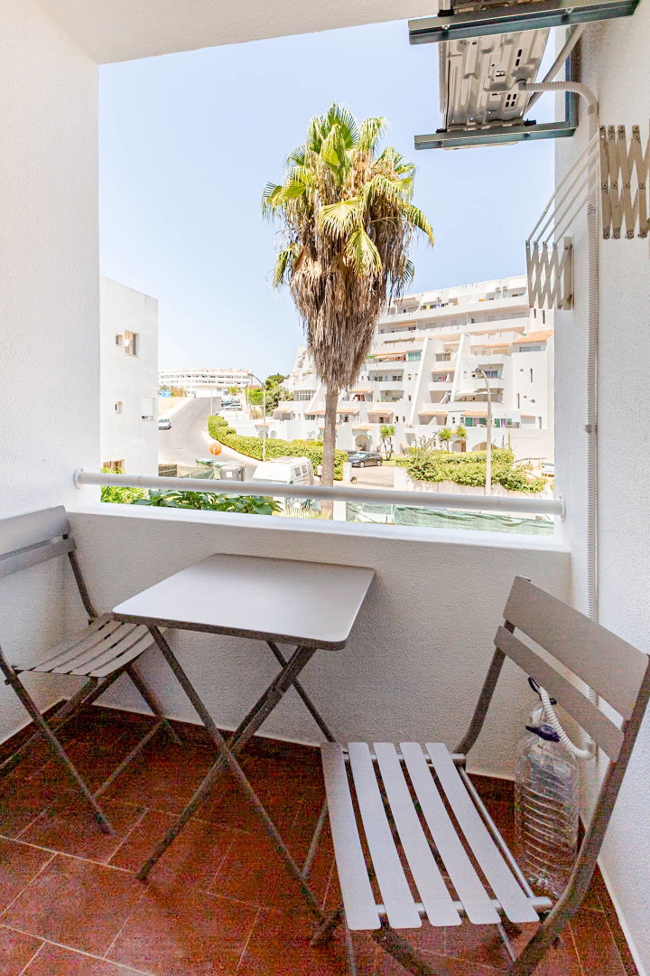 Elegant New Town Studio - Central Base - Albufeira