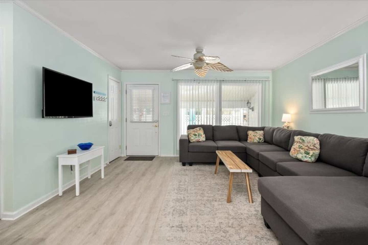 Large Family Getaway - Short Walk To Beach - Ocean City, MD