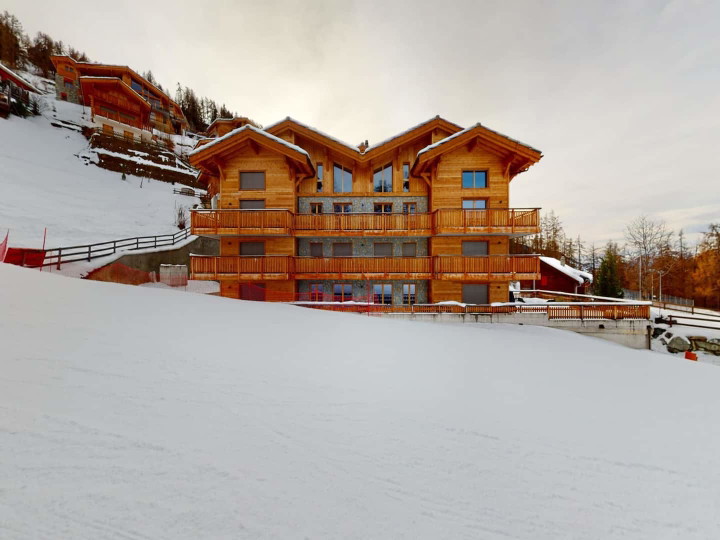 Appartement En Emplacement Ski In Ski Out - Nendaz
