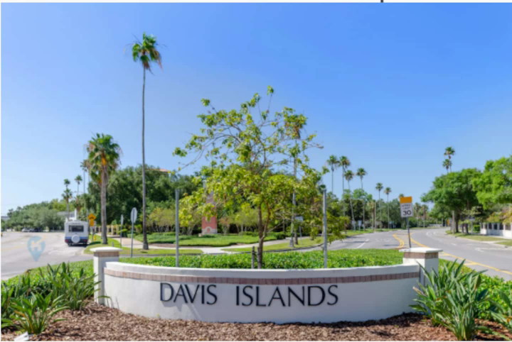 Davis Islands Audubon Oasis - Pinellas County, FL