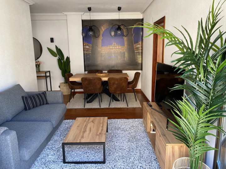 Centrally Located With Air Conditioning - Salamanca