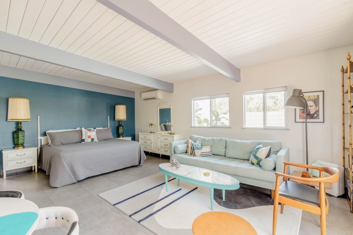 Midcentury Guesthouse With Private Pool - Palm Springs, CA