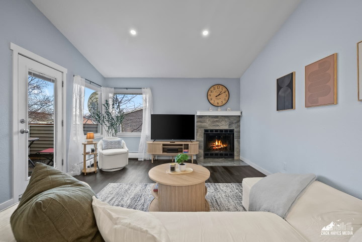 Près De L'aéroport | Vue Sur Les Montagnes | 3 Lits Queen Size | Luxe Tranquille - Anchorage, AK