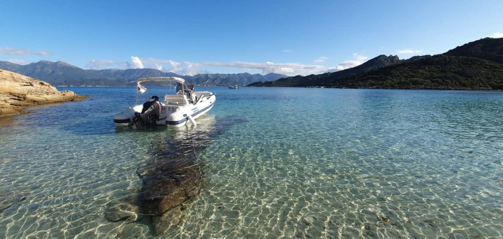 Tania, Appart De Charme Pour 7 En Bord De Plage - Plage De Ghisonaccia
