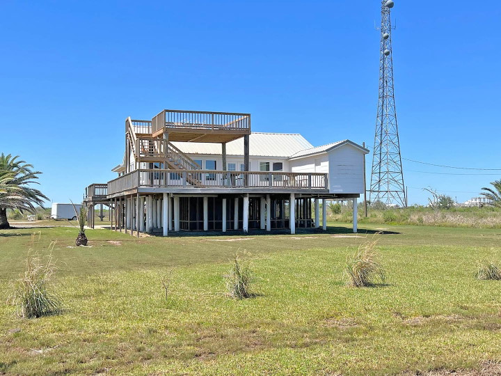 Mullet Hole - Beach Access - Island Realty - Grand Isle, LA